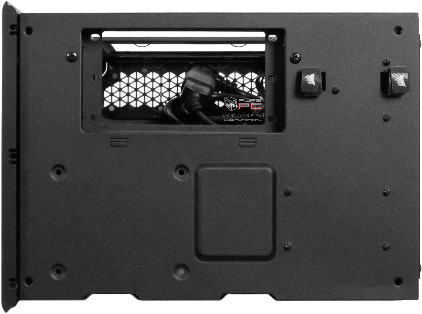 Test obudowy Corsair 2000D Airflow RGB - Mini-ITX chociaż wcale nie ...