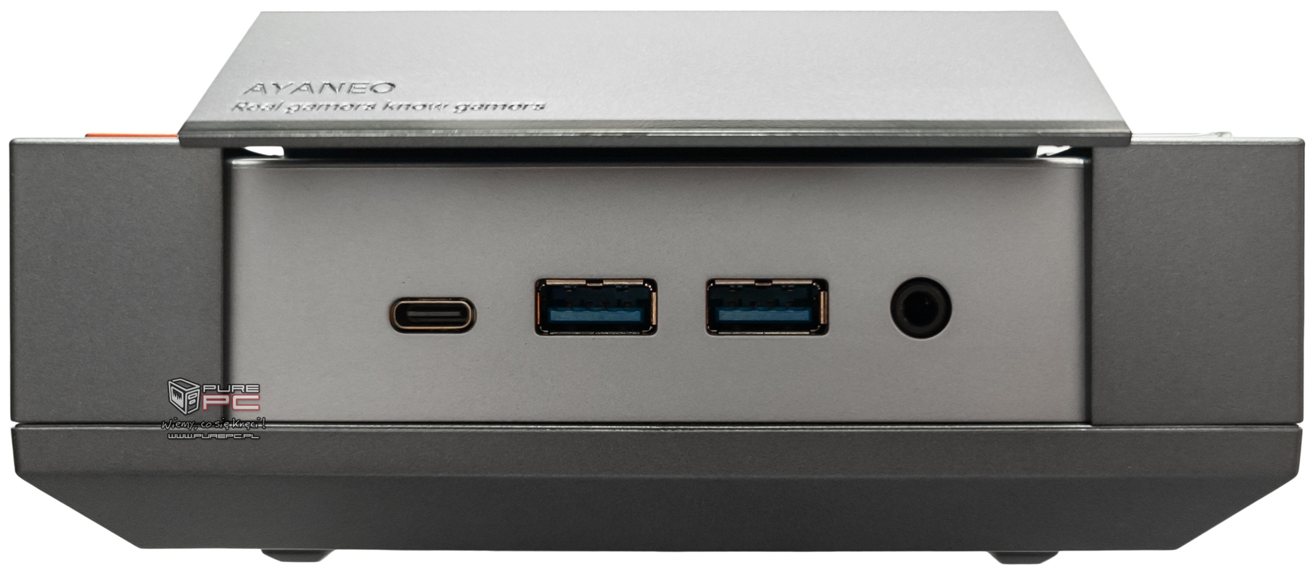 Test AYANEO Retro Mini PC AM02 - Komputer z AMD Ryzen 7 7840HS, dzięki ...