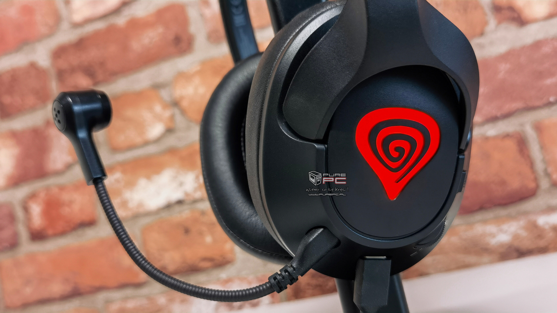 Test Genesis Radon 800 - lekkie słuchawki dla graczy, które nie męczą ...