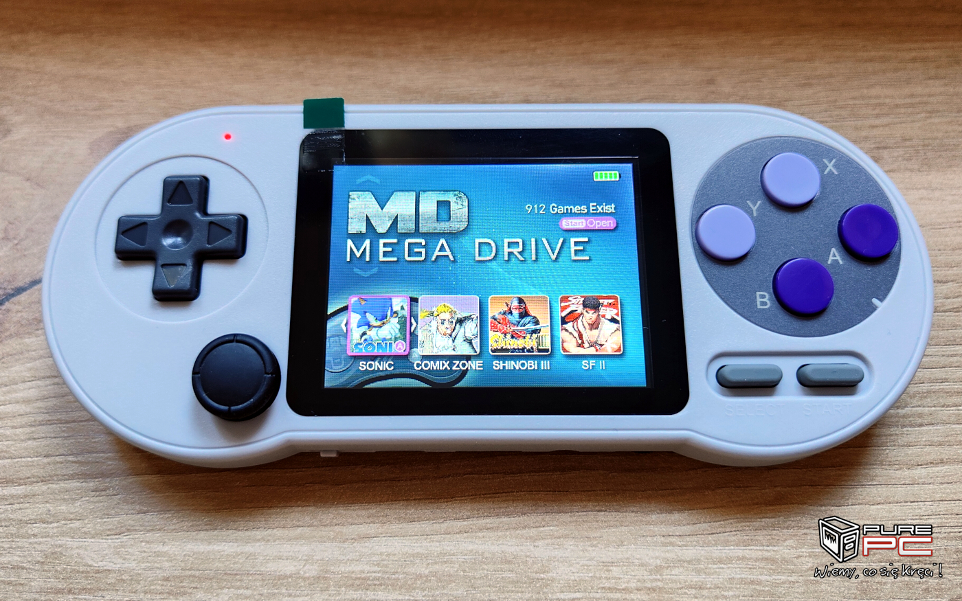 Data Frog SF2000 - recenzja przypominającego kontroler do SNES-a ...