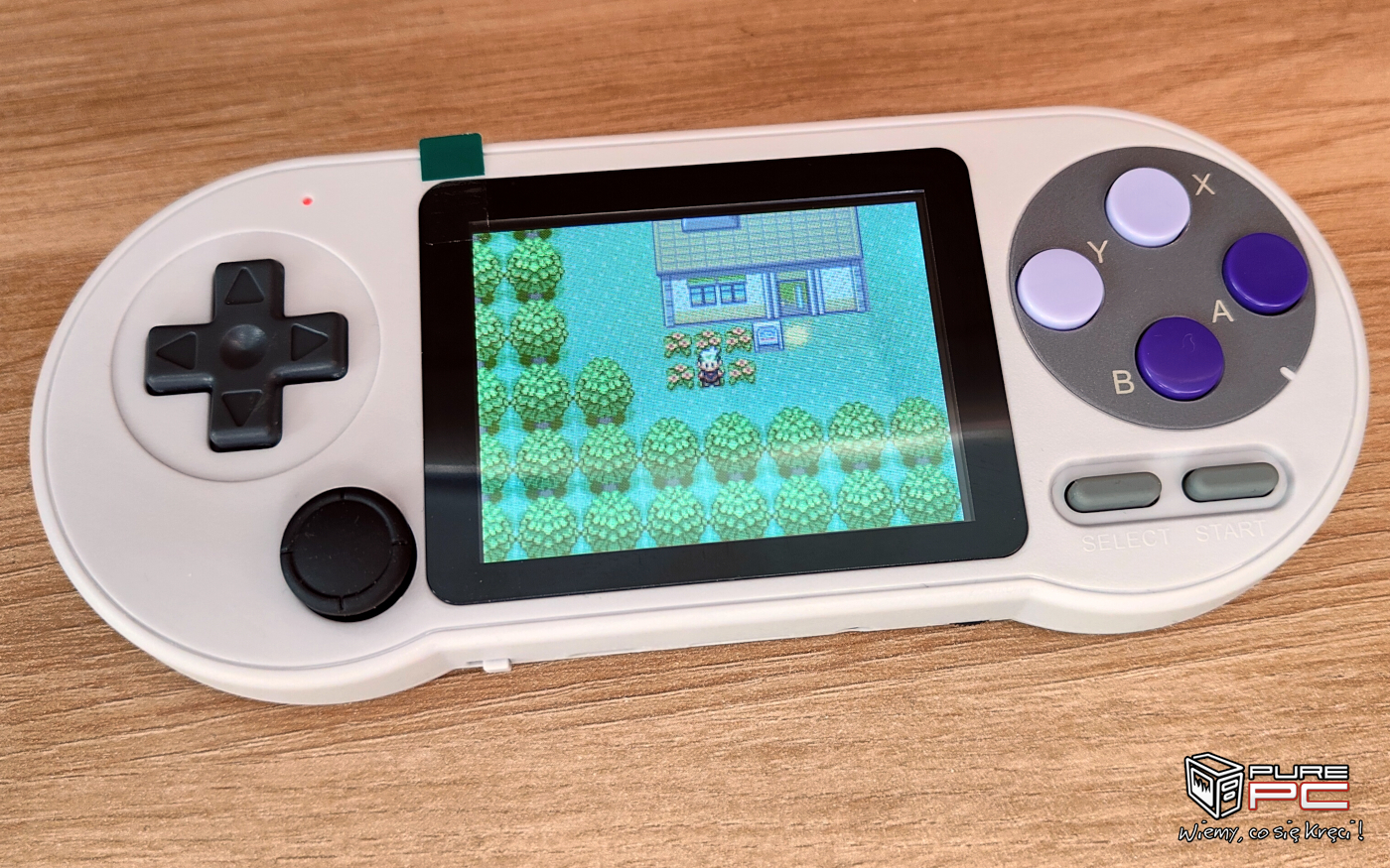 Data Frog SF2000 - recenzja przypominającego kontroler do SNES-a ...