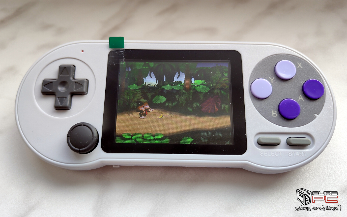 Data Frog SF2000 - recenzja przypominającego kontroler do SNES-a ...