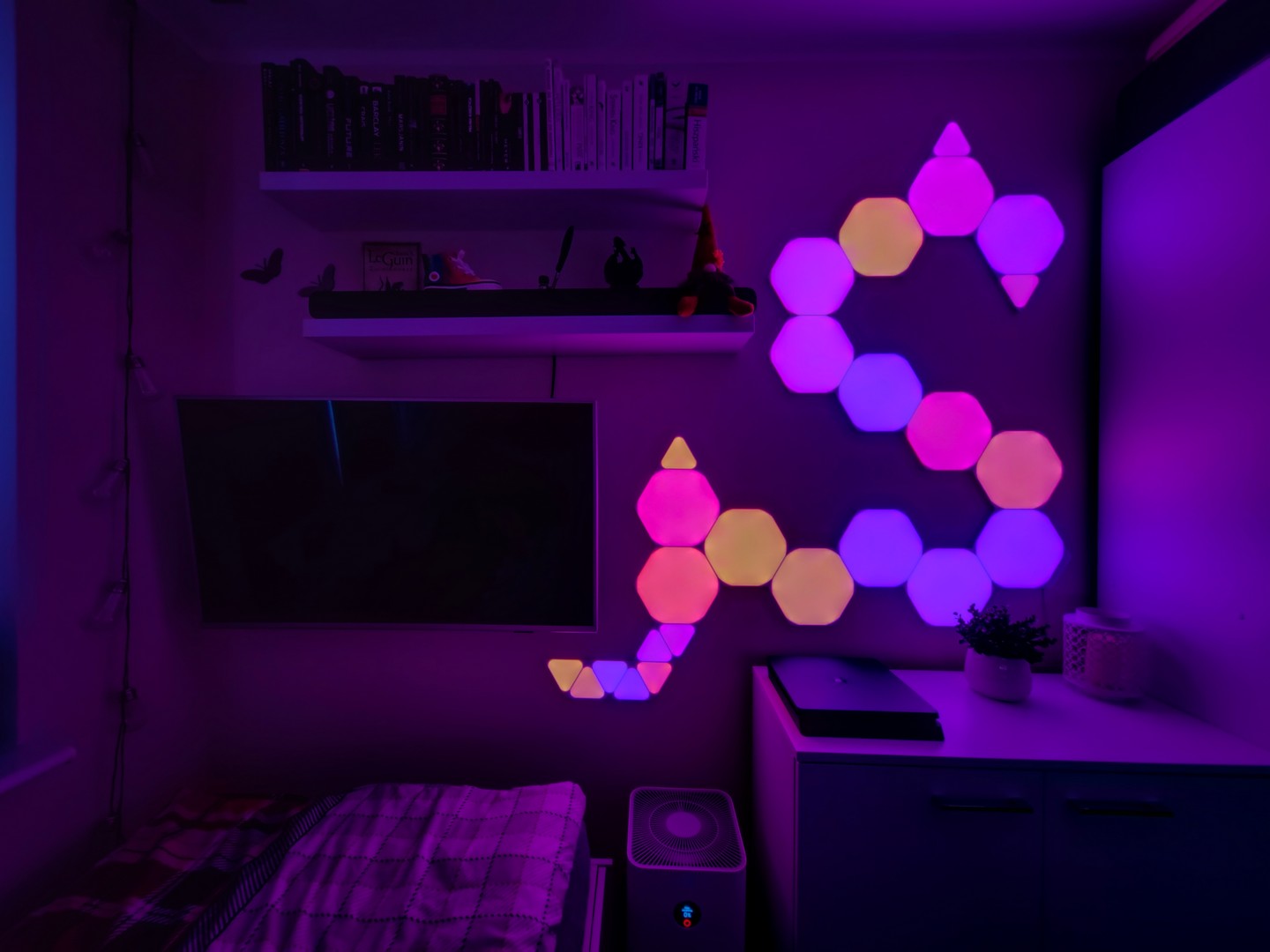Nanoleaf Shapes Hexagons sparowane z Shapes Mini Triangles - co można ...
