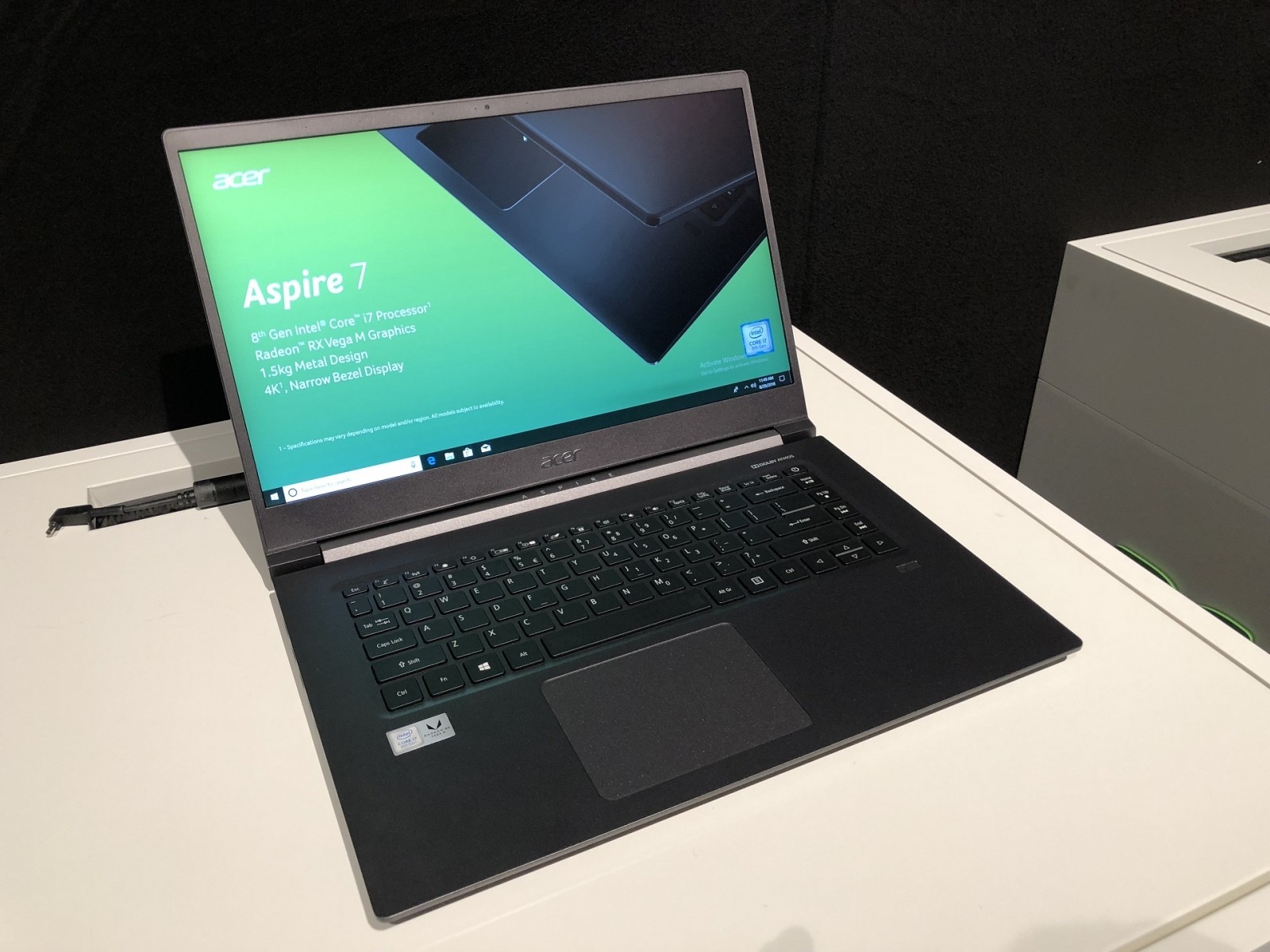 Next@acer - premiera Acer Aspire 7 z AMD Radeon RX Vega M GL | PurePC.pl