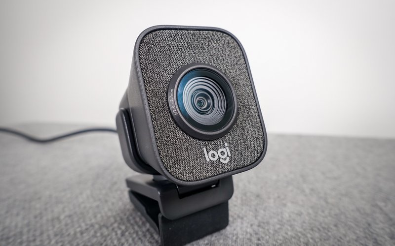 Logitech StreamCam - nowa kamera dla internetowych twórców | PurePC.pl