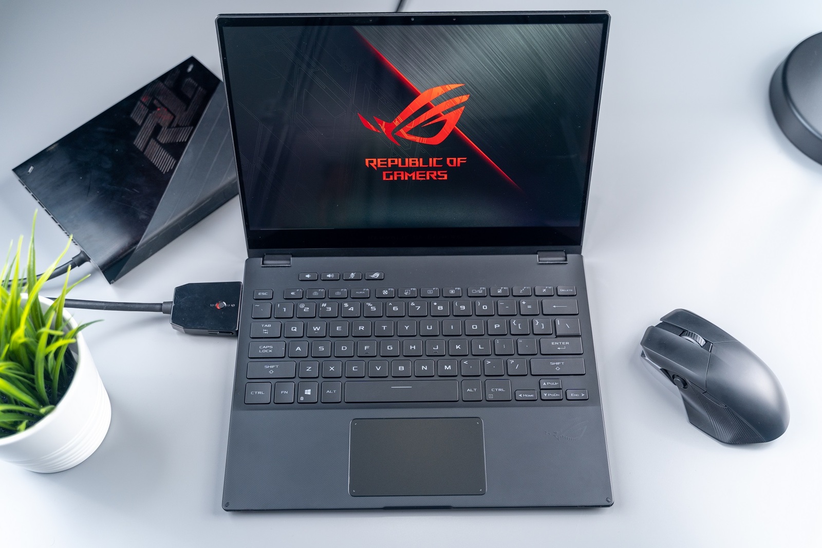 ASUS ROG Flow X13, ROG Zephyrus, ROG Strix - laptopy do gier z AMD ...