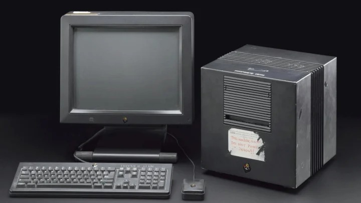 Trzydzieści lat temu – 6 sierpnia 1991 roku – uruchomiono pierwszą ...