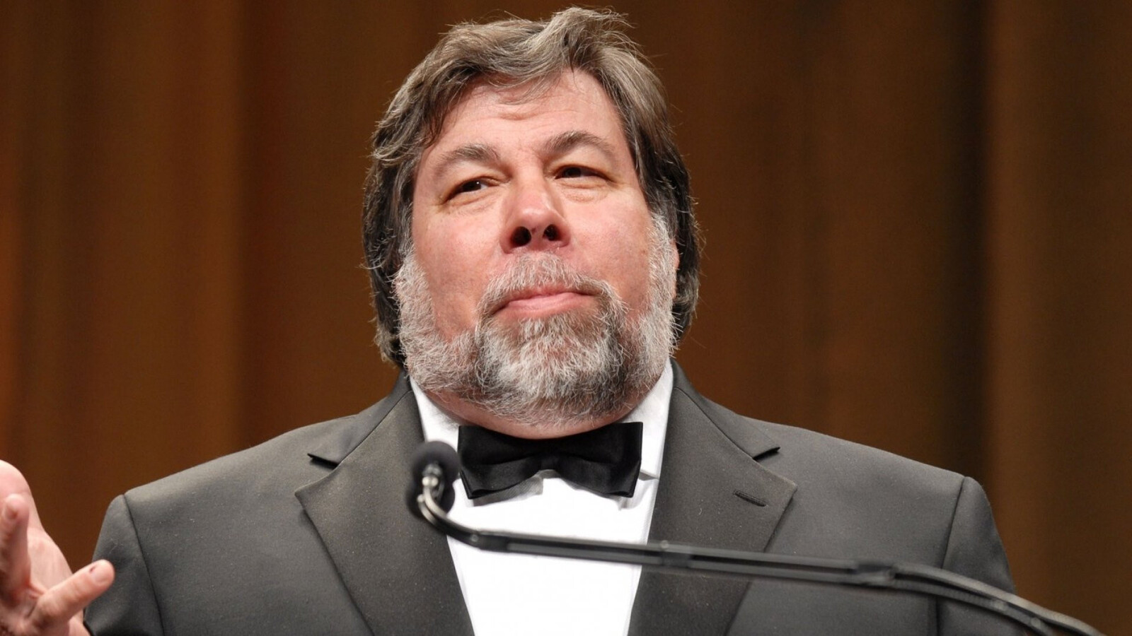 Elon Musk i Steve Wozniak apelują o czasowe wstrzymanie prac nad ... Elon Musk i Steve Wozniak apelują o czasowe wstrzymanie prac nad ...