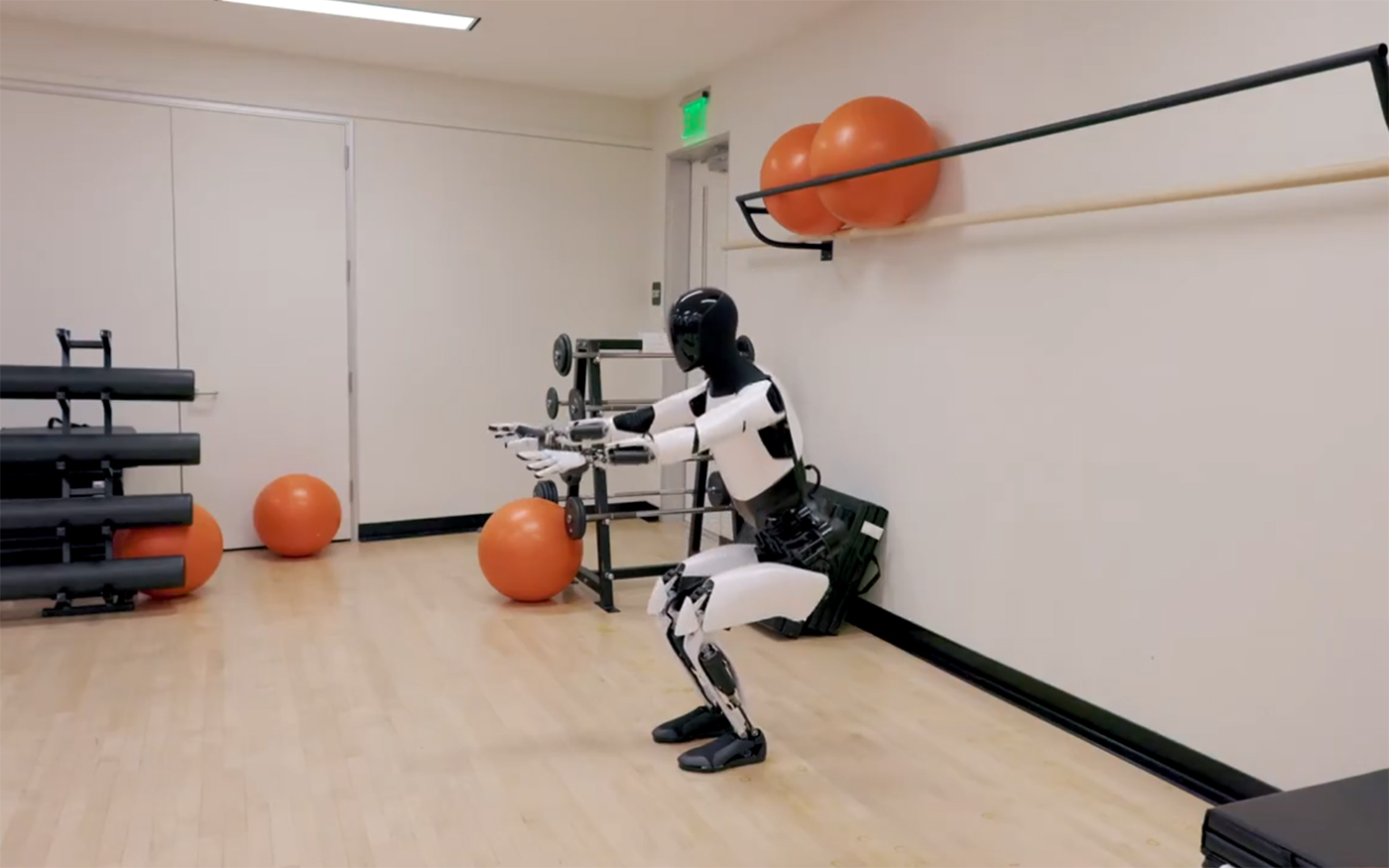 Tesla Optimus Gen 2 - nowa generacja robota humanoidalnego od Elona ...