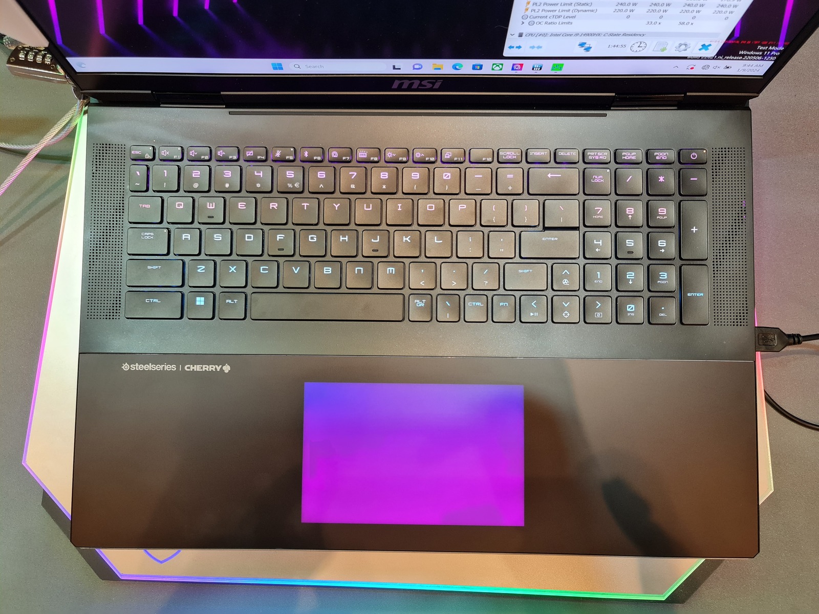 MSI Titan 18 HX, Raider 18 HX, Stealth 18 AI i wiele więcej ...