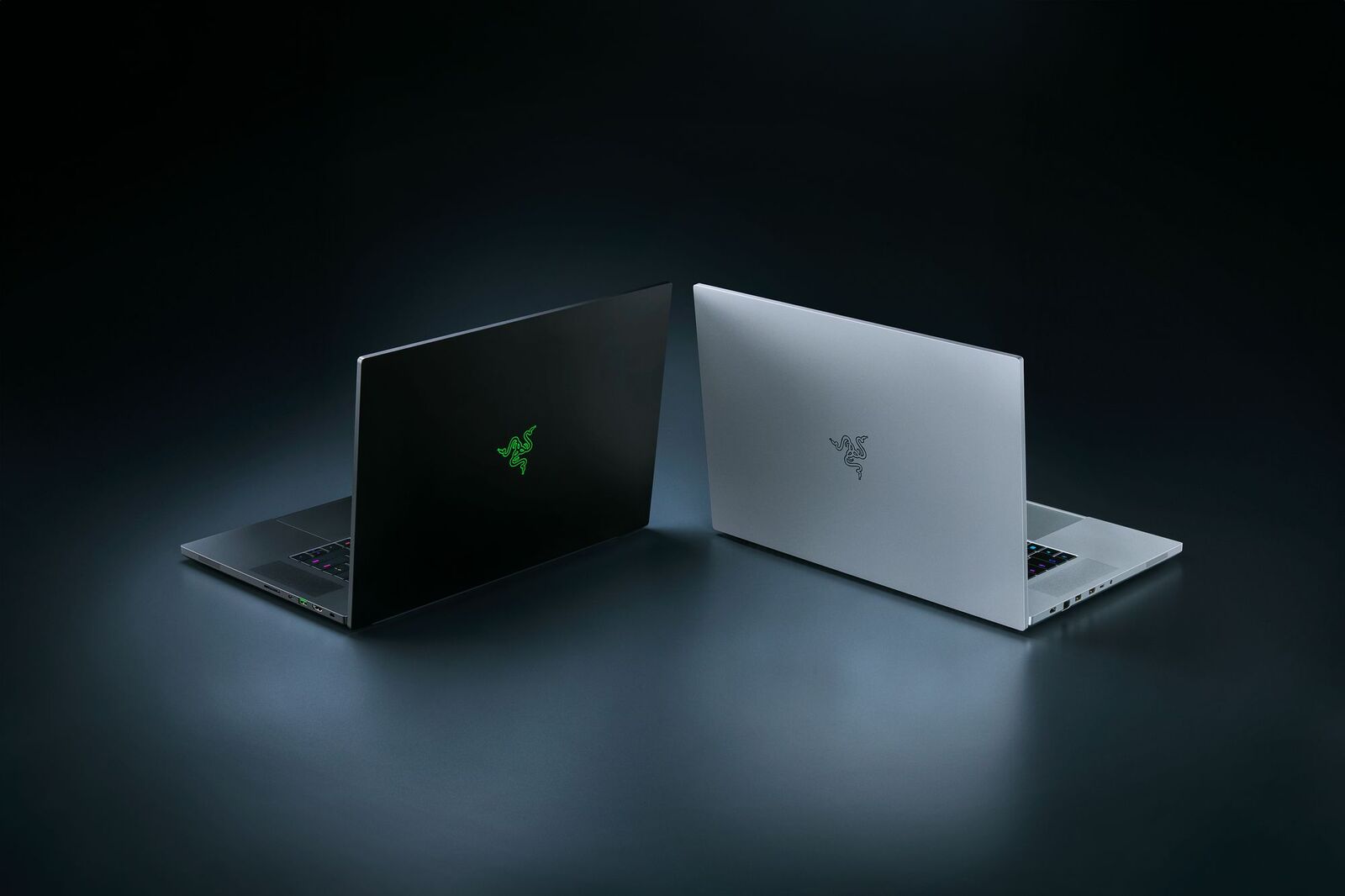 Razer Blade 18 (2024) - flagowy notebook do gier z NVIDIA GeForce RTX 4090, ekranem 4K 200 Hz ...