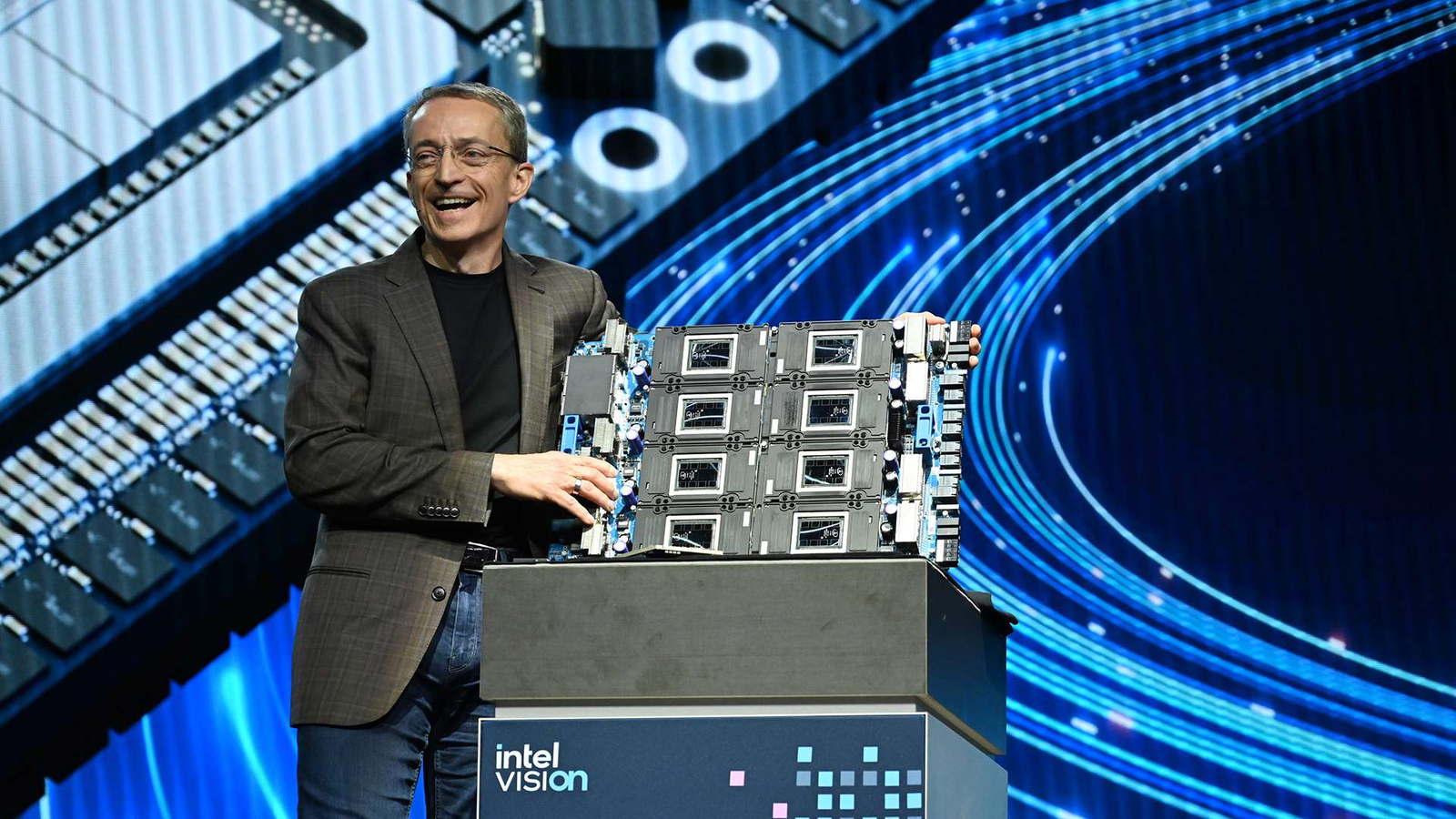Intel nie chce bezpośrednio konkurować z NVIDIĄ na rynku sztucznej ...