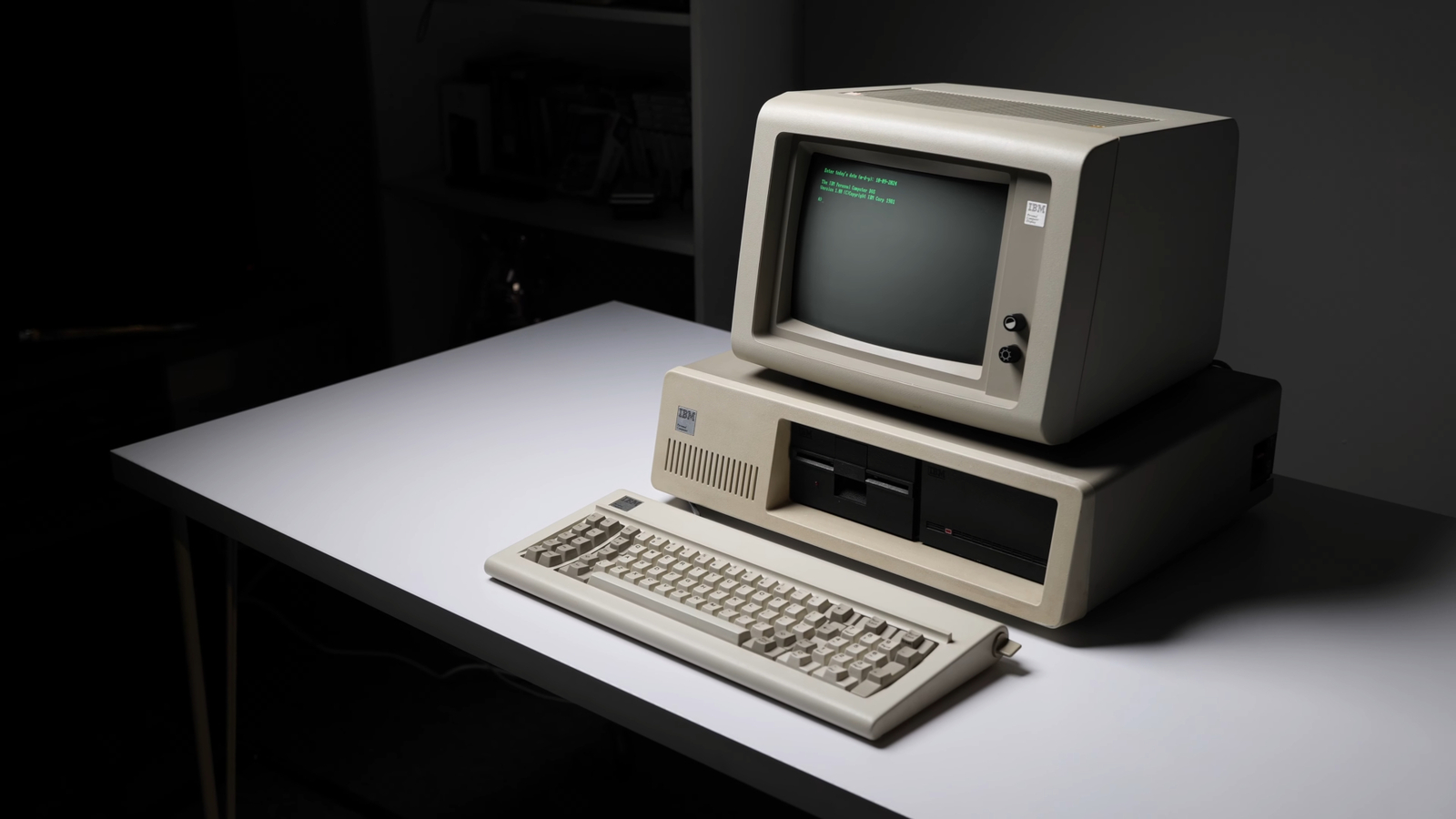 IBM 5150 - polski entuzjasta wskrzesza jeden z pierwszych komputerów ...