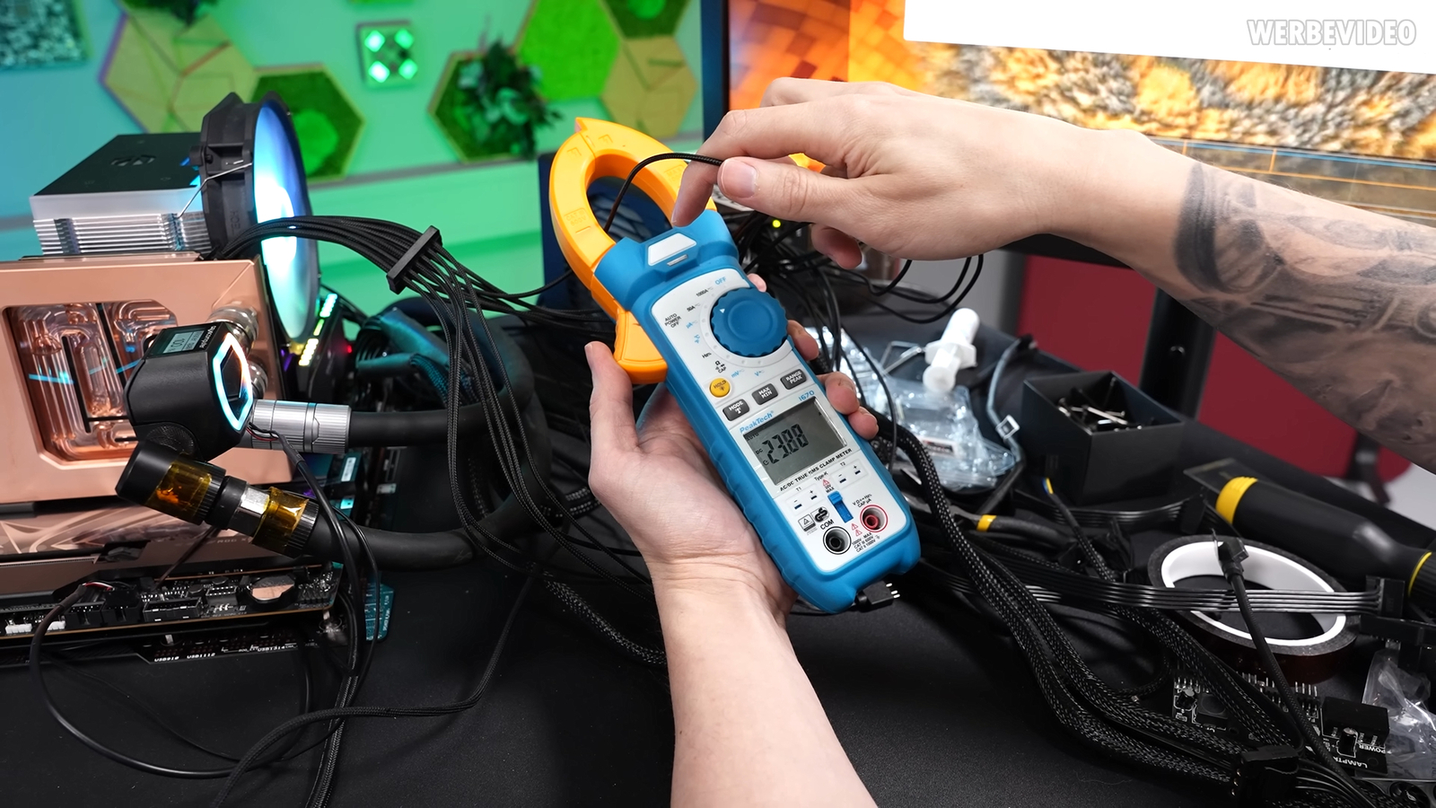 NVIDIA GeForce RTX 5090 - zdiagnozowano możliwą przyczynę stopienia się ...