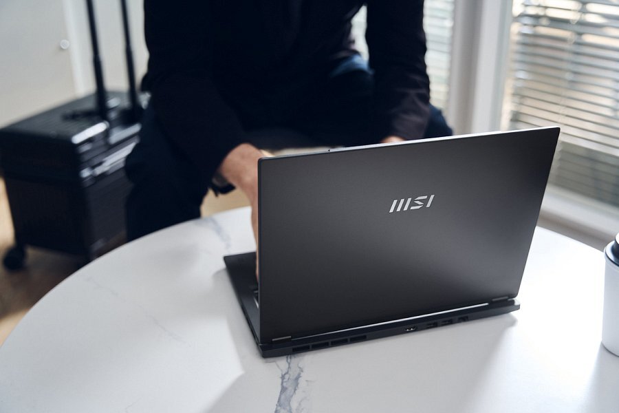 MSI Commercial 14H - energooszczędny laptop MSI dla biznesu z procesorem Intel Core i ...